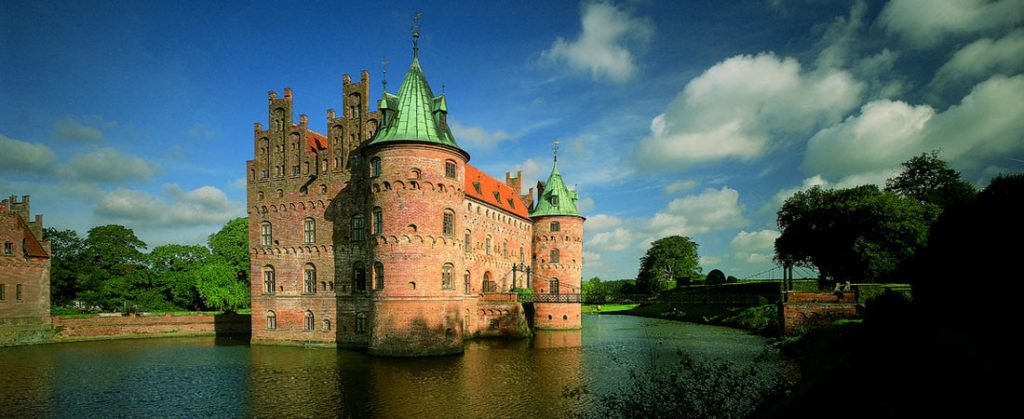 Egeskov Slot: one of the most beautiful castles of Denmark - Travel site