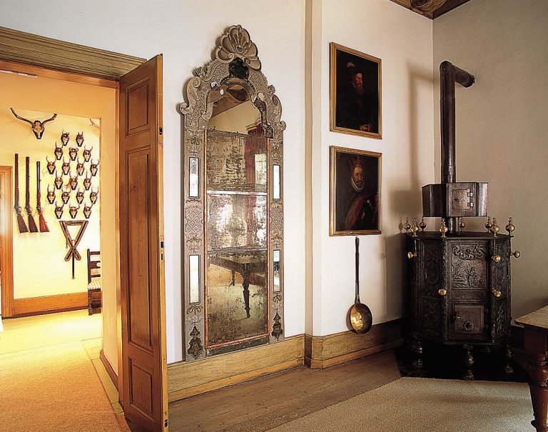 Egeskov Slot: one of the most beautiful castles of Denmark - Travel site