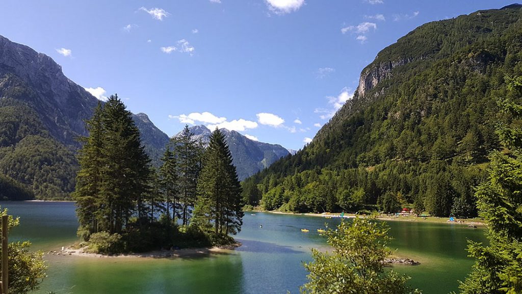 Italian lakes: TOP-10 places that will fascinate you with unforgettable ...