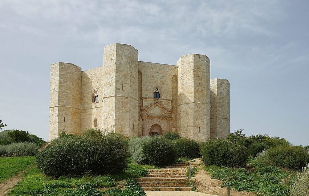 Castel del Monte - the most mysterious palace in Italy - Travel site