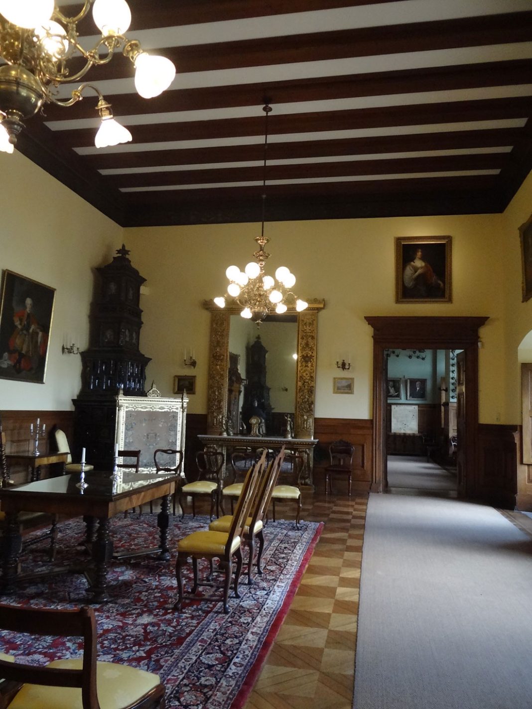 Hämelschenburg Castle: one of the most beautiful complexes in Germany ...