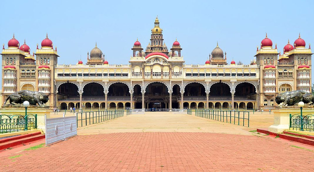 Mysore Palace: one of the most magnificent and biggest palaces in India ...