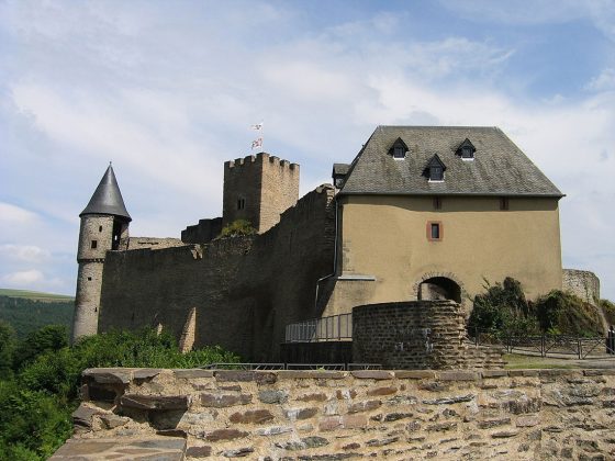 Bourscheid Castle: the largest castle in Luxembourg - Travel site