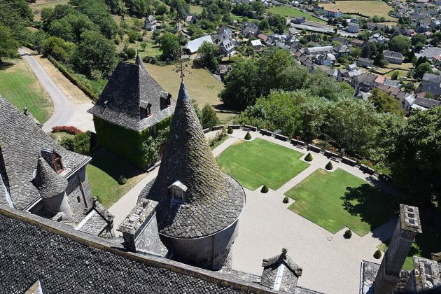 Pesteils Castle: a stunning reminder of the Middle Ages - Travel site