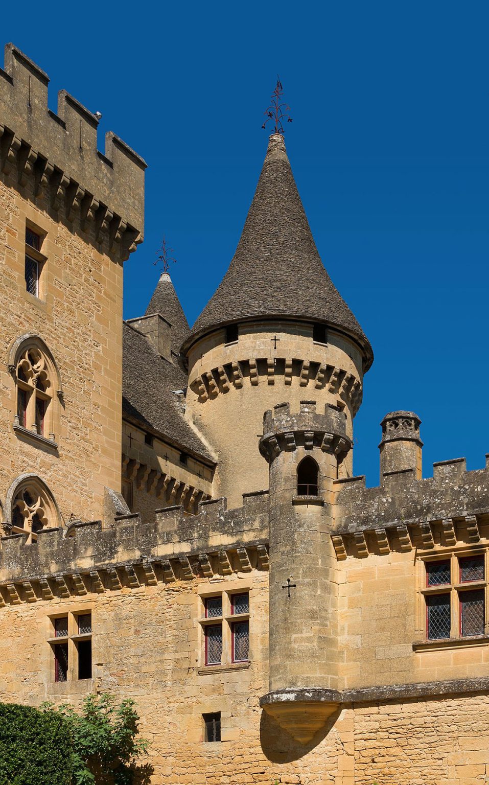 Château de Puymartin: one of the most famous castles in the Dordogne ...