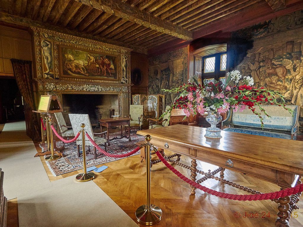 Château de Puymartin: one of the most famous castles in the Dordogne ...